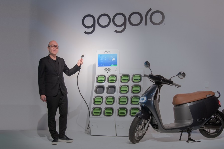 Electric Scooter Icon Gogoro Vies with Motorcycle Maker Kymco for ...