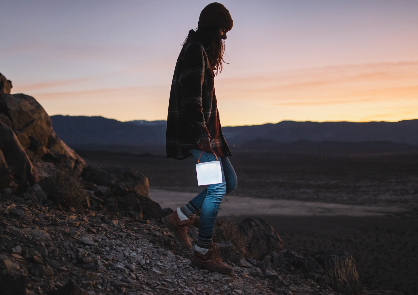 Meet Anna Stork: an Entrepreneur Who Created a Solar Lamp That Lights ...