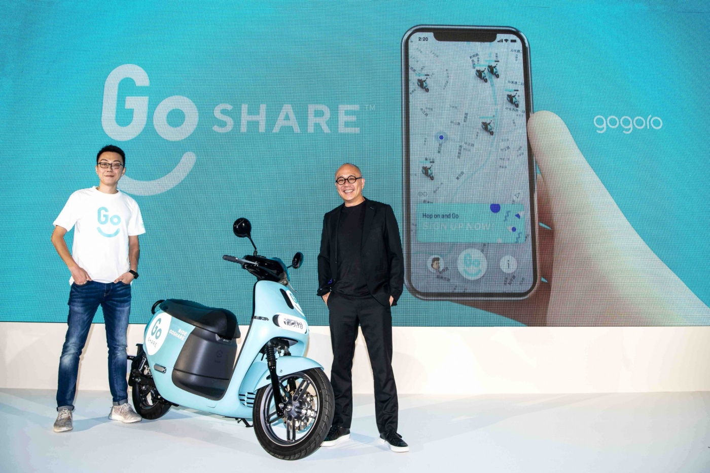 Gogoro Launches "GoShare," the World's First End-to-End Mobility ...